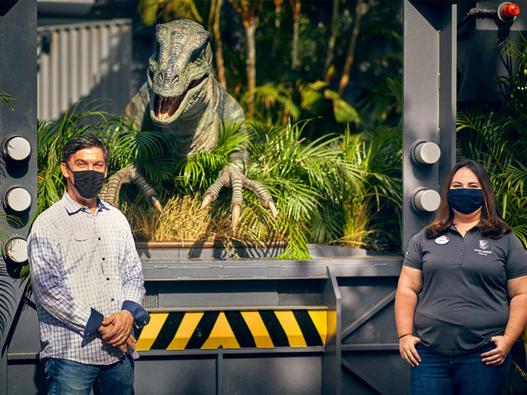 Behind-the-Hunt | Raptor Encounter Q&A - Discover Universal