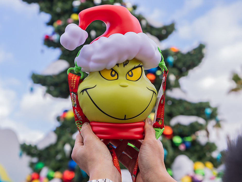 Guide to The Best Holiday Treats at Universal Studios Hollywood