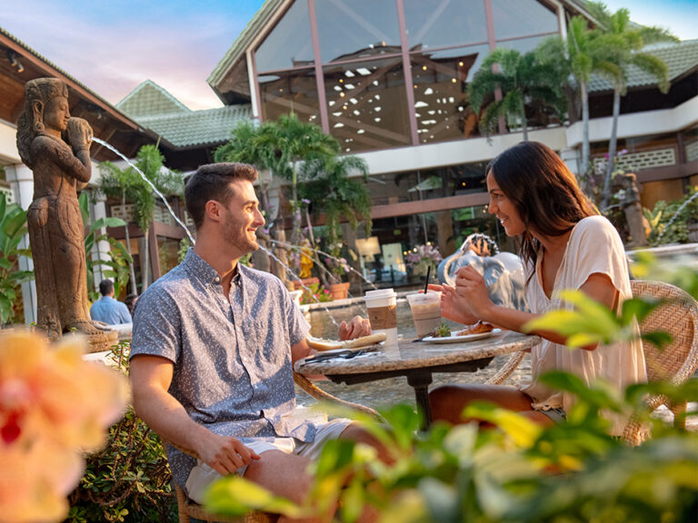 Guide to Loews Royal Pacific Resort at Universal Orlando Resort