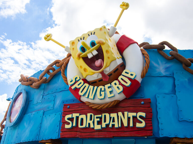 Deep Dive into SpongeBob StorePants in Universal Studios Florida