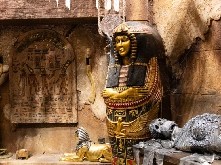 Behind-the-Screams | Universal Monsters: Eternal Bloodlines at ...